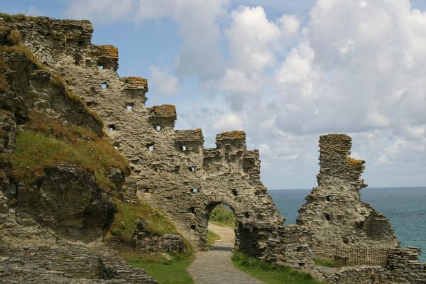Best castles in Cornwall: The Complete Insider's Guide