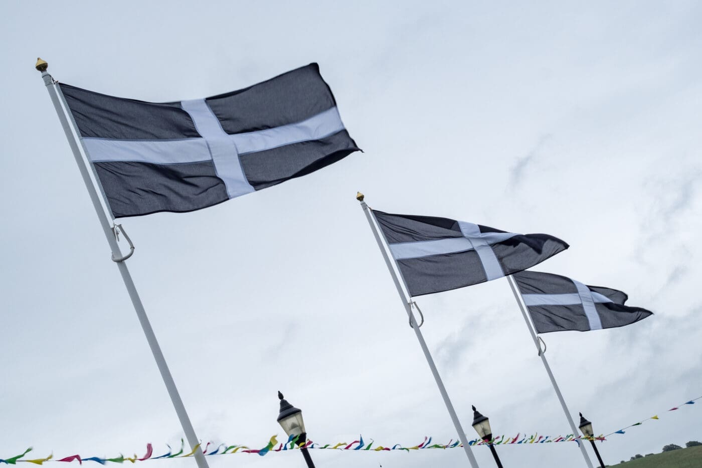 The Cornish Flag – History, Meaning, & Cultural Significance of ...